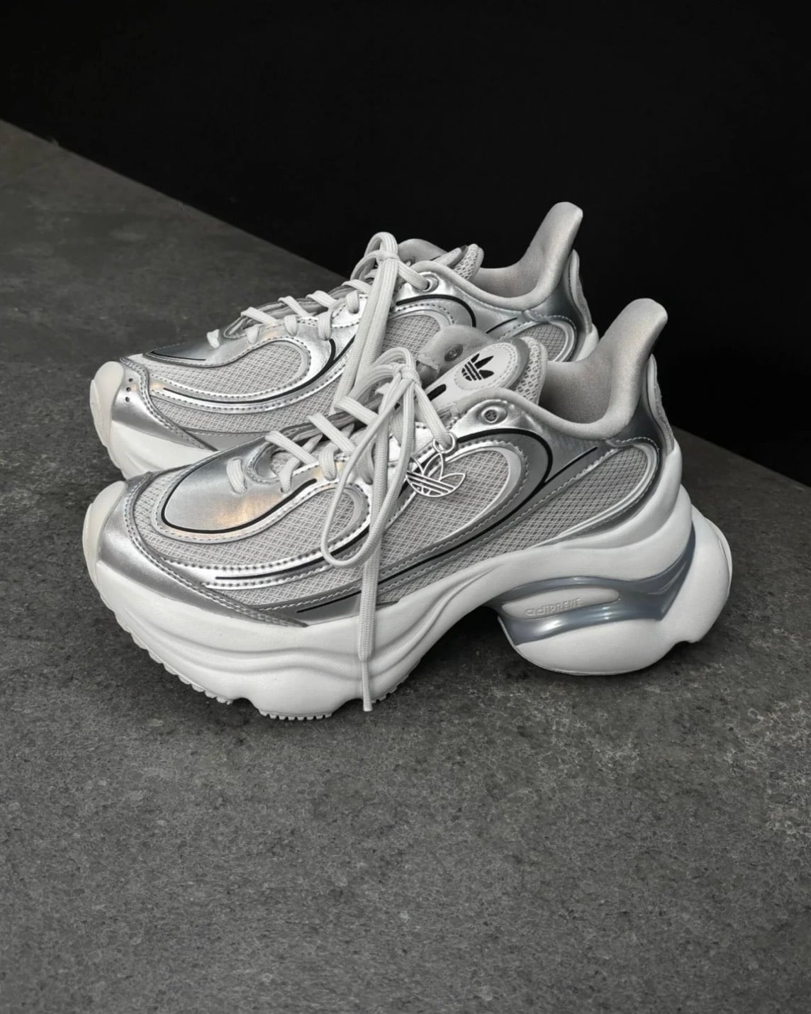 Adidas Originals Ozvenuz W 液態銀 復古 厚底 老爹鞋(KI0557) 球鞋 國外代購 潮流 精品 全球代購