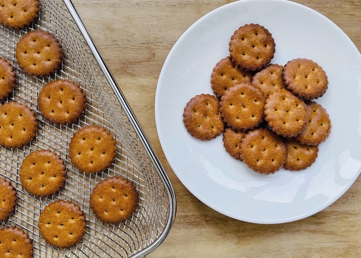 【甄拾堂】純黑糖小圓餅｜100%純黑糖、全穀小麥酥脆口感，隨手包免運特惠 ThinkthingStudio台灣總代理
